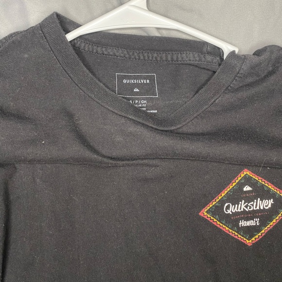 Quiksilver | Shirts | Mens Quicksilver Hawaii Black Tee | Poshmark